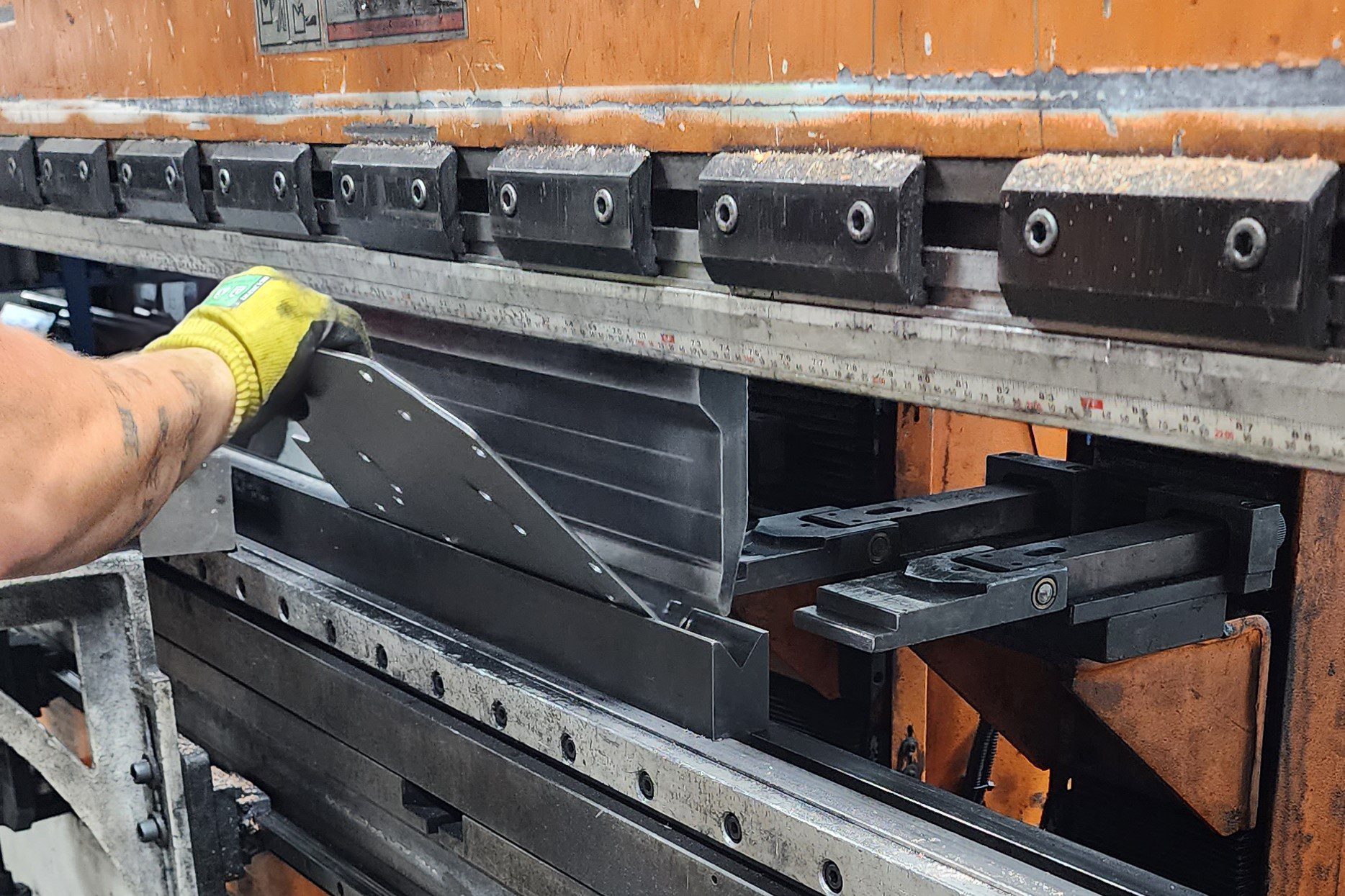 What is a Press Brake? - Tool Equip
